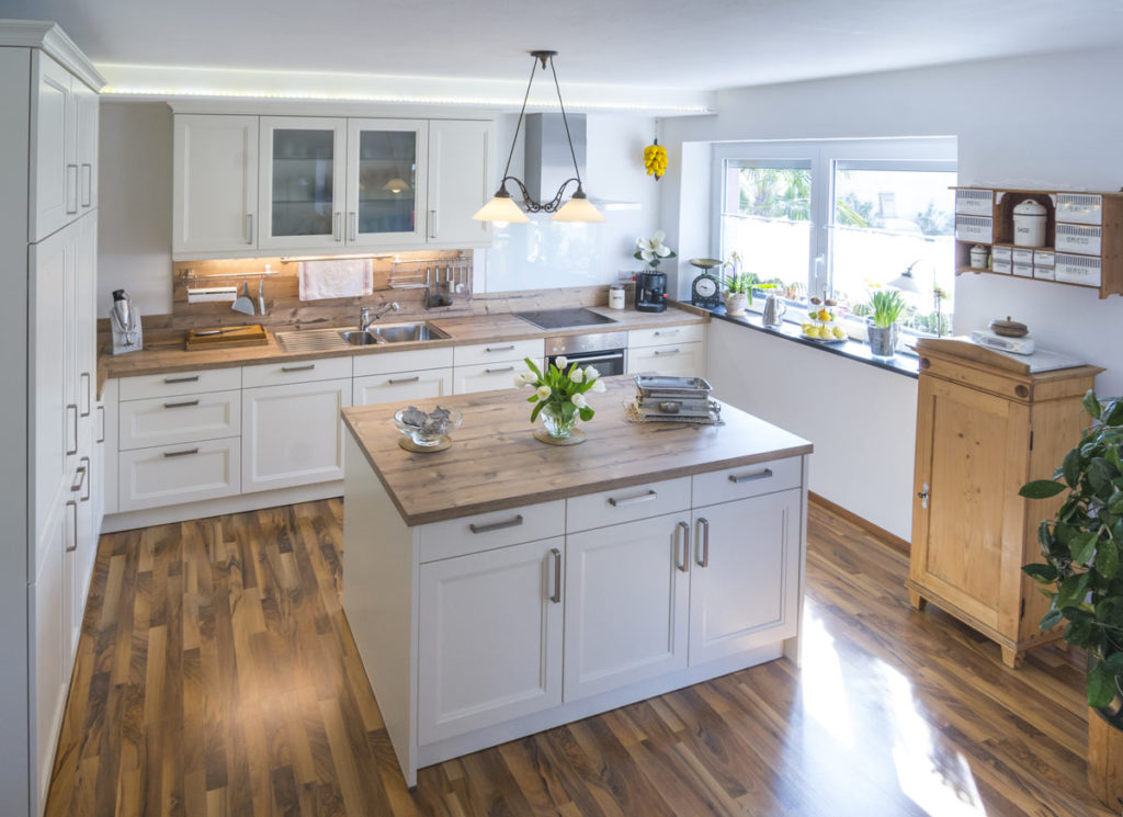 Une cuisine rustique moderne : 12 inspirations pour votre intérieur